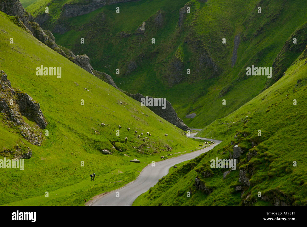 Winnat's Pass, near Castleton, Peak National Park, Derbyshire UK Stock ...