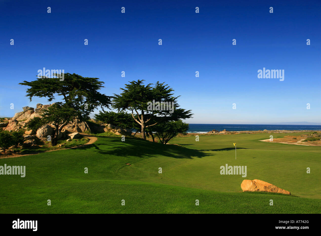 Pebble beach golf club hi-res stock photography and images - Alamy