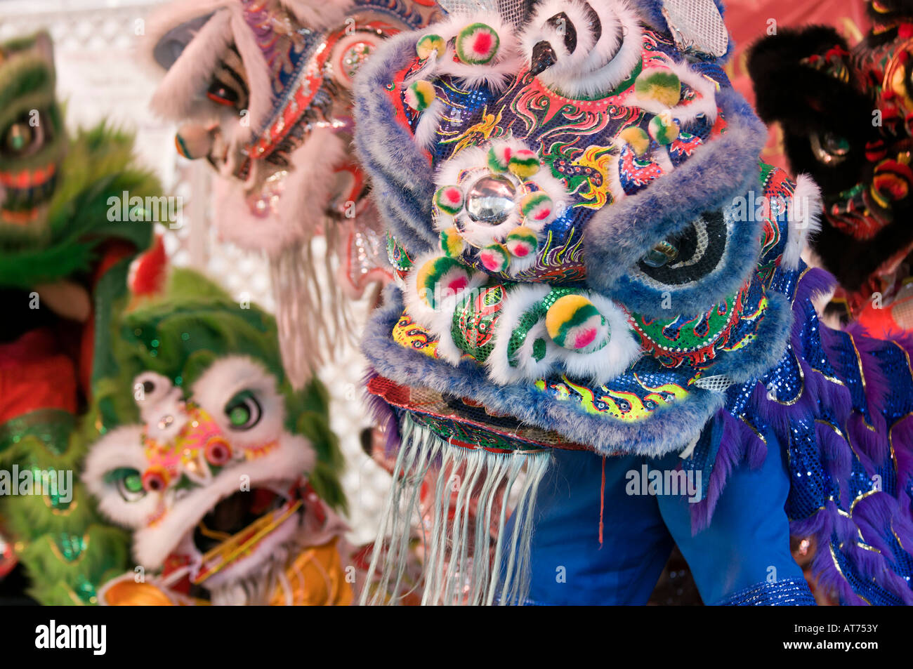 Chinese lion dance head costume hi-res stock photography and images - Alamy