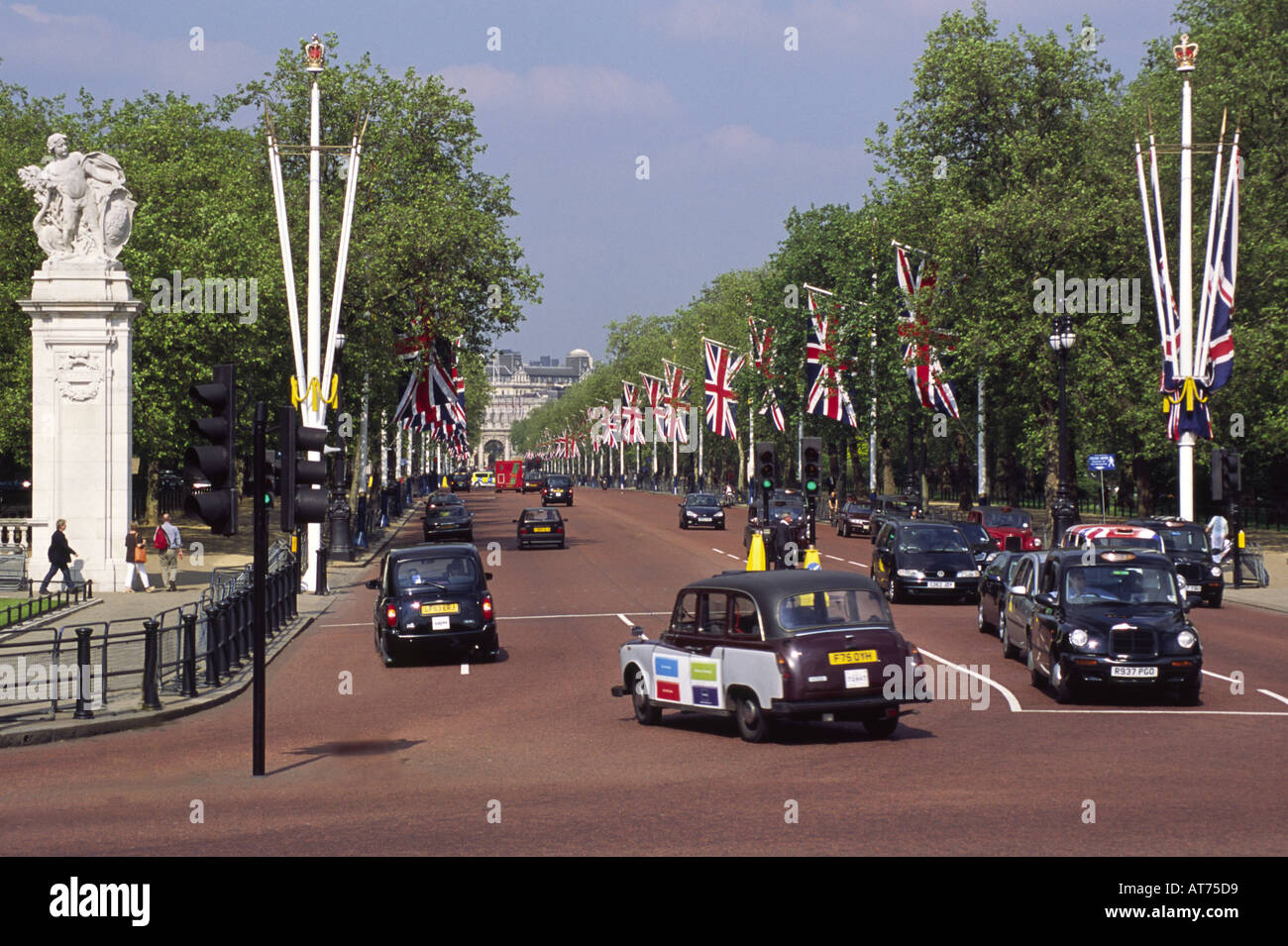 At75d9 hi-res stock photography and images - Alamy