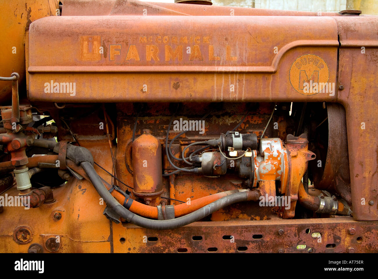 Farmall tractor detail hi-res stock photography and images - Alamy