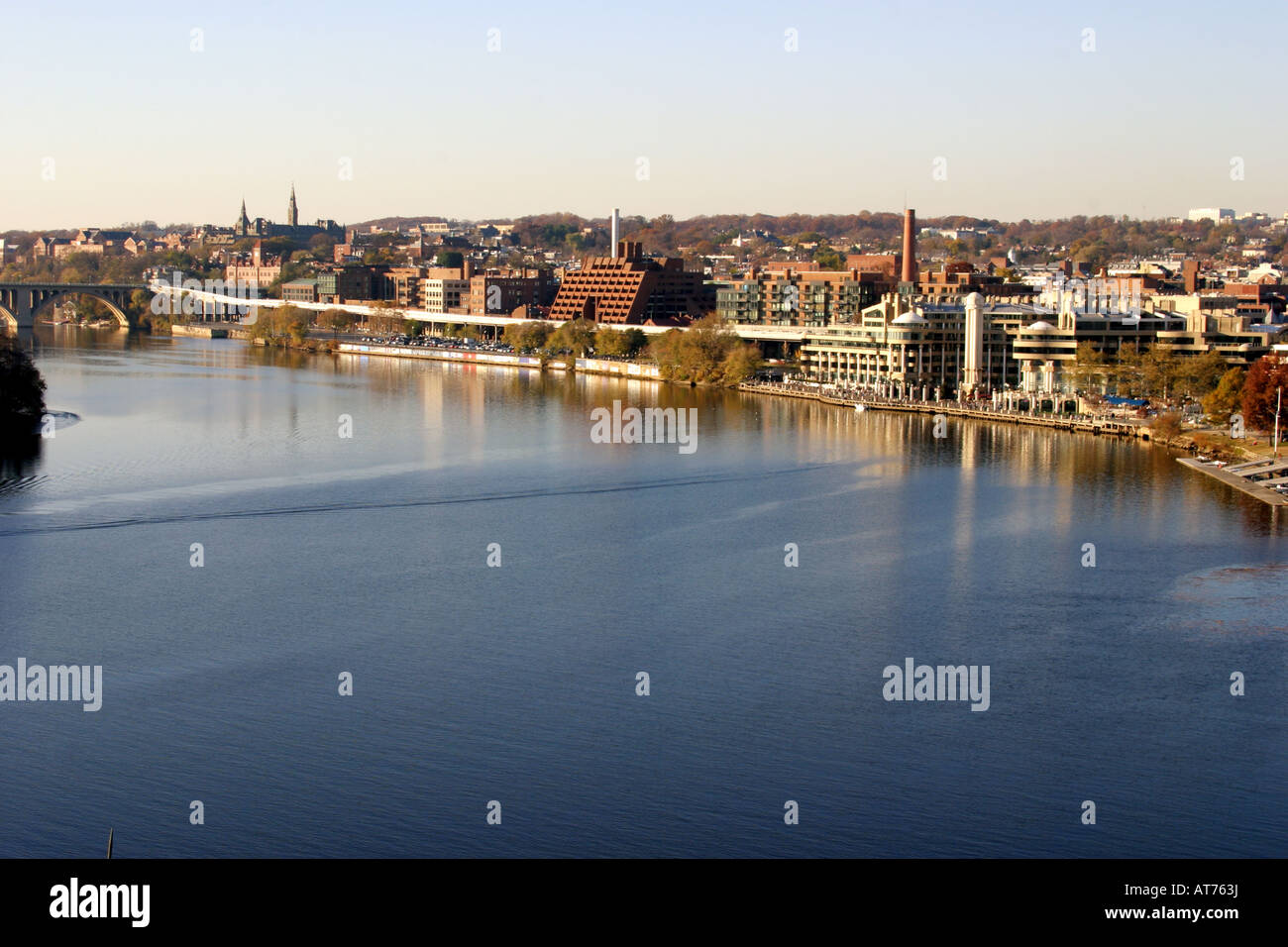 George water hi-res stock photography and images - Alamy