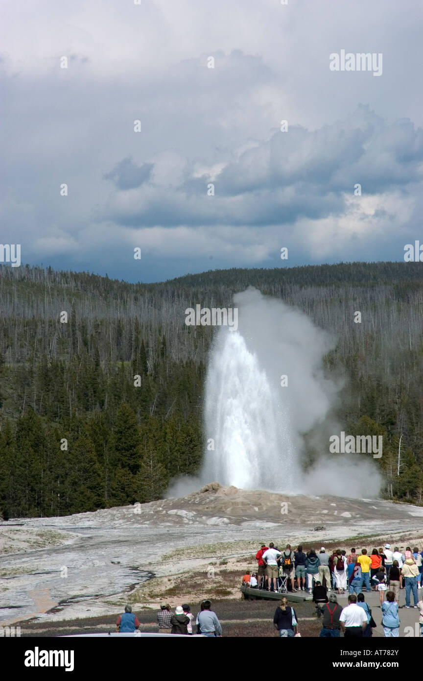 Visitors flock to see Old Faithful erupt in Yellowstone National Park ...