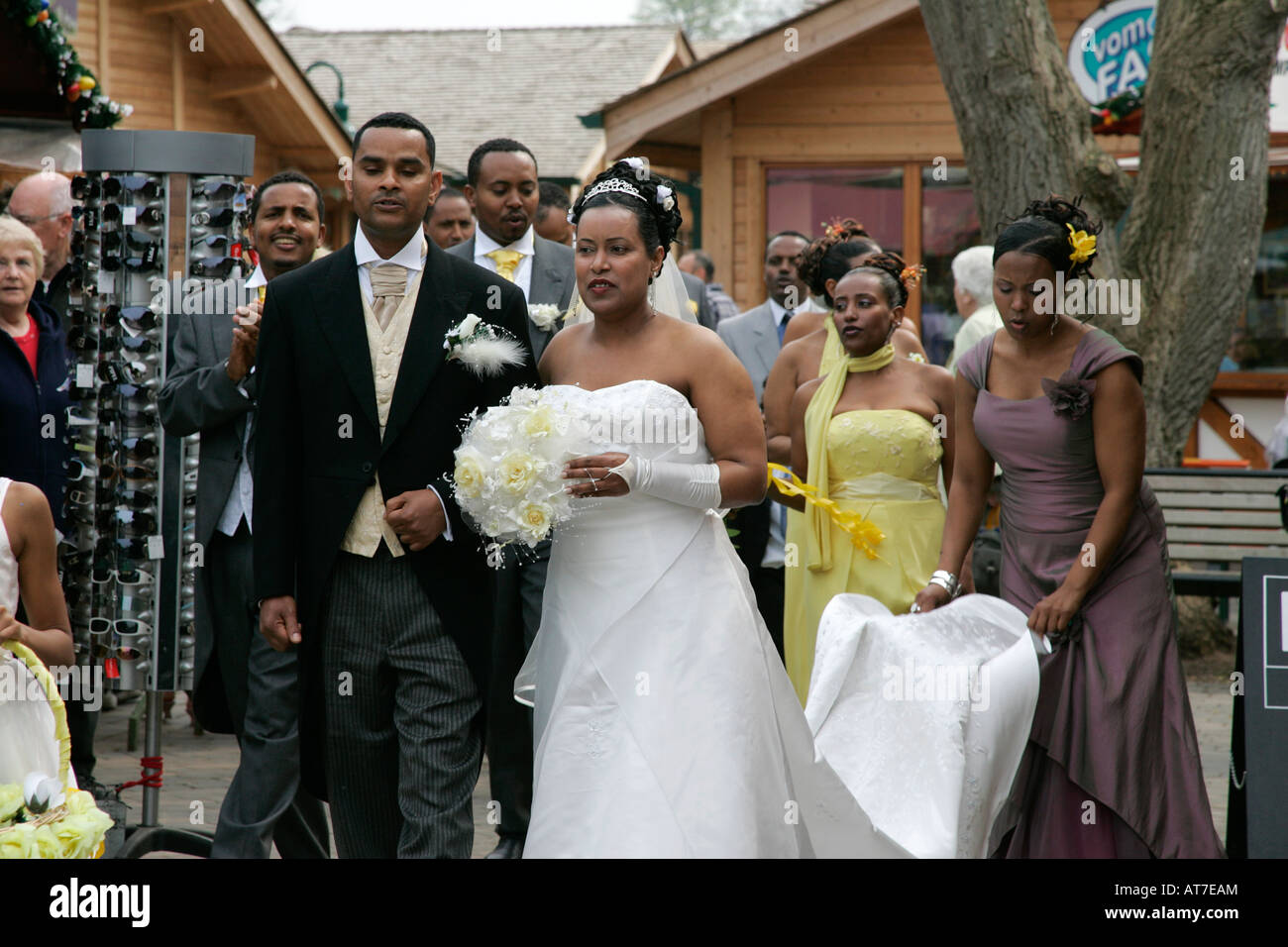 bride and groom ceremony dance folklore togetherness topics traditional ...