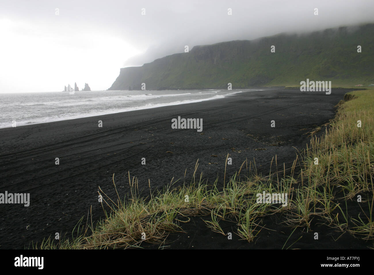 Reynisdrangur Stacks High Resolution Stock Photography and Images - Alamy