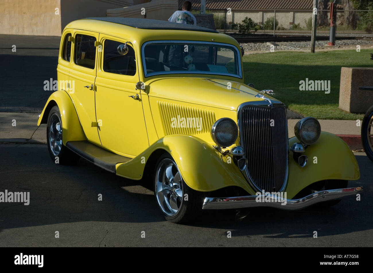 1934 ford sedan hi-res stock photography and images - Alamy