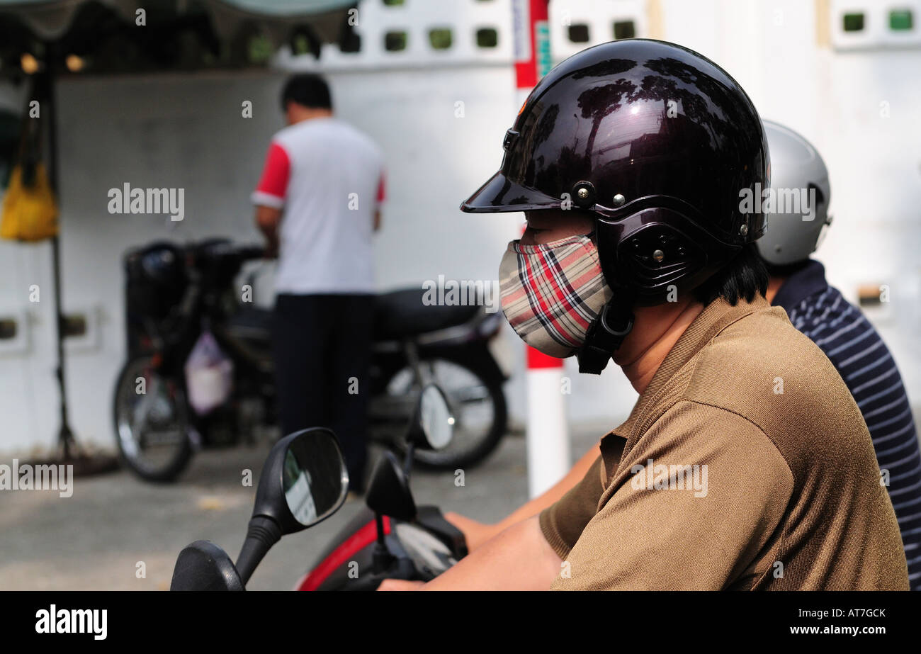 Scooter pollution hi-res stock photography and images - Alamy