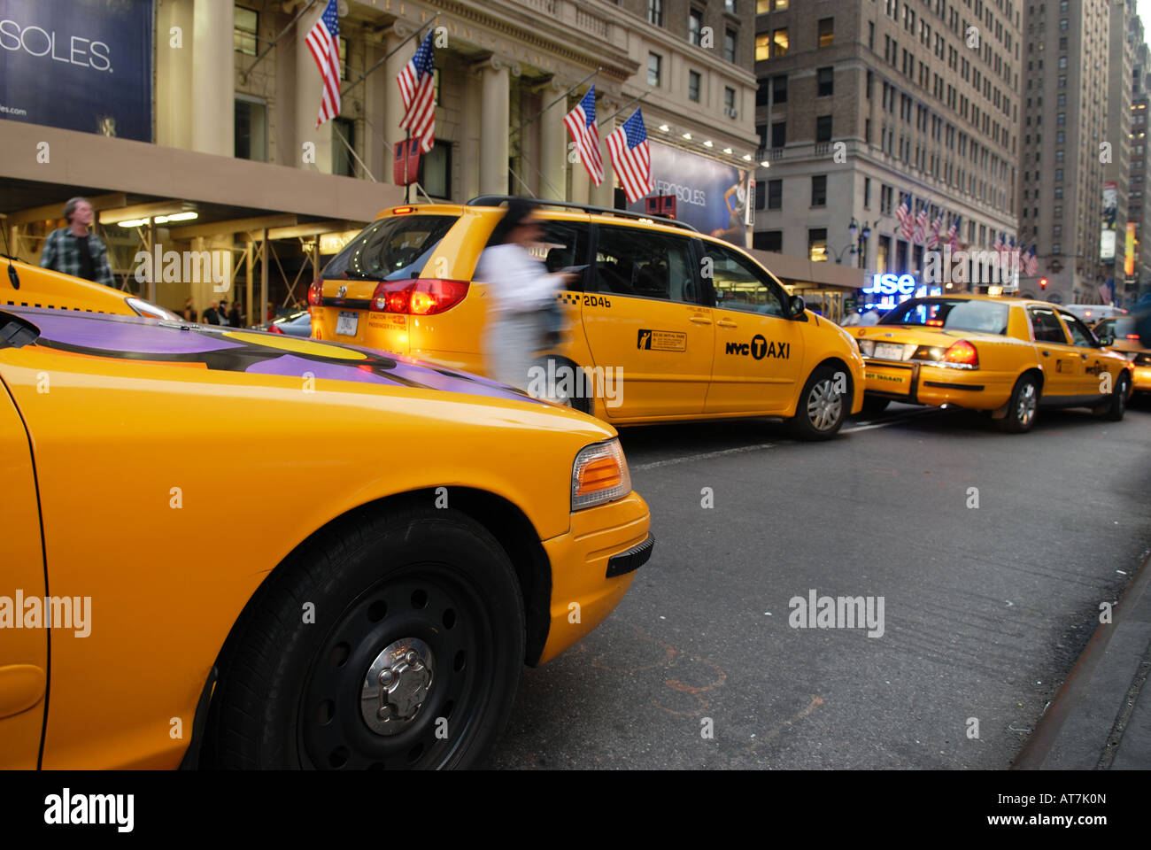 yellow cabs in manhattan Stock Photo - Alamy