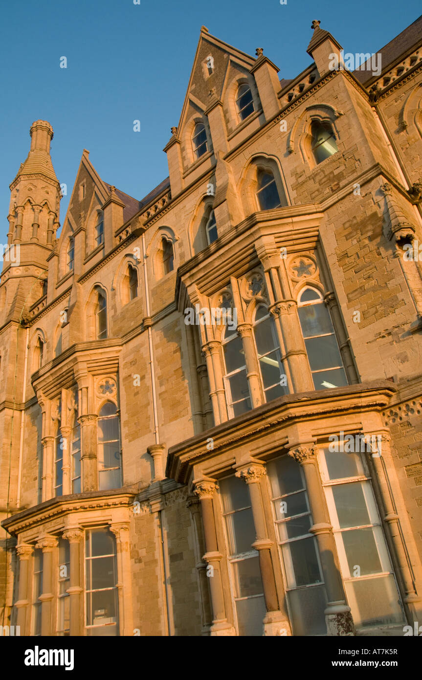 Victorian gothic building hi-res stock photography and images - Alamy