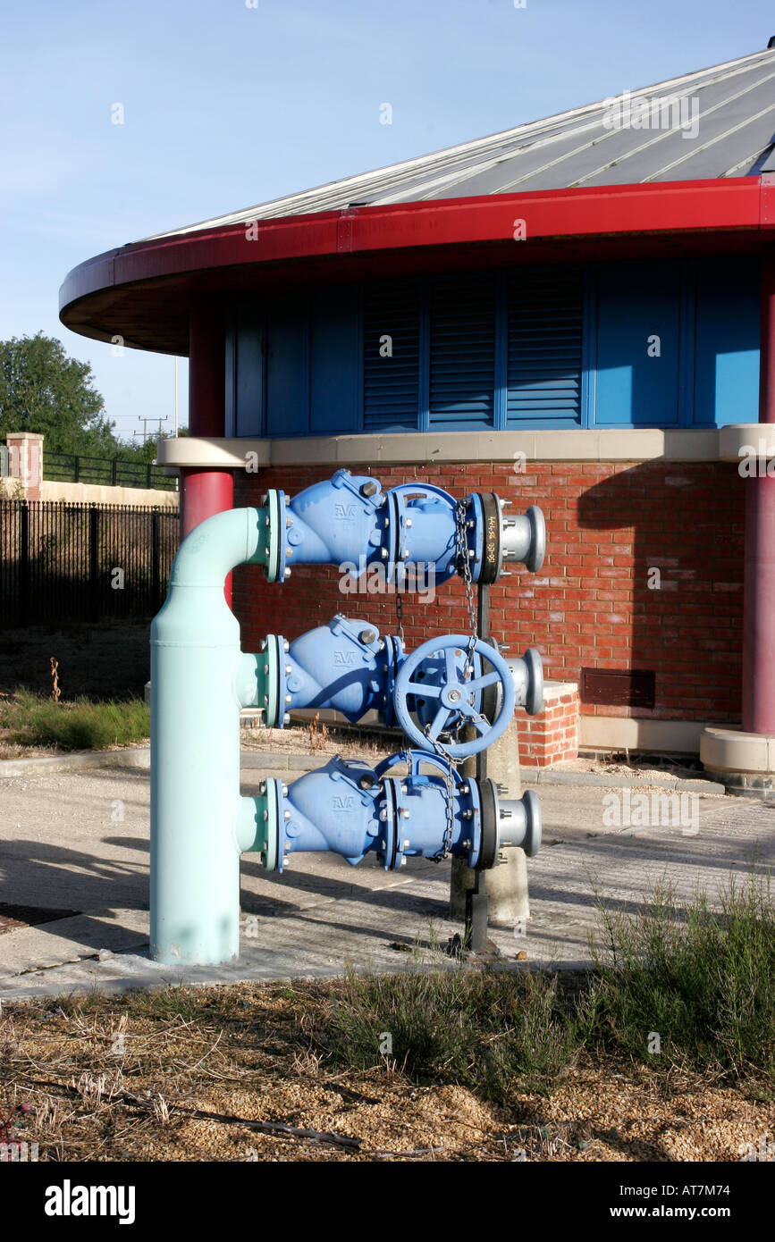 Round brick building hi-res stock photography and images - Alamy