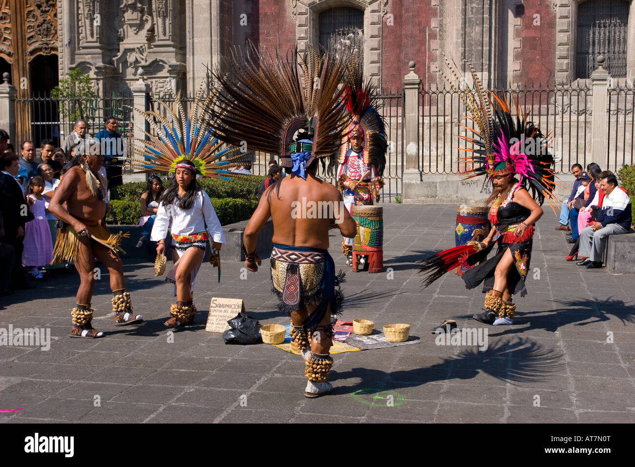 Aztec dancers at the Zocalo in Mexico City, DF, Mexico Stock Photo - Alamy