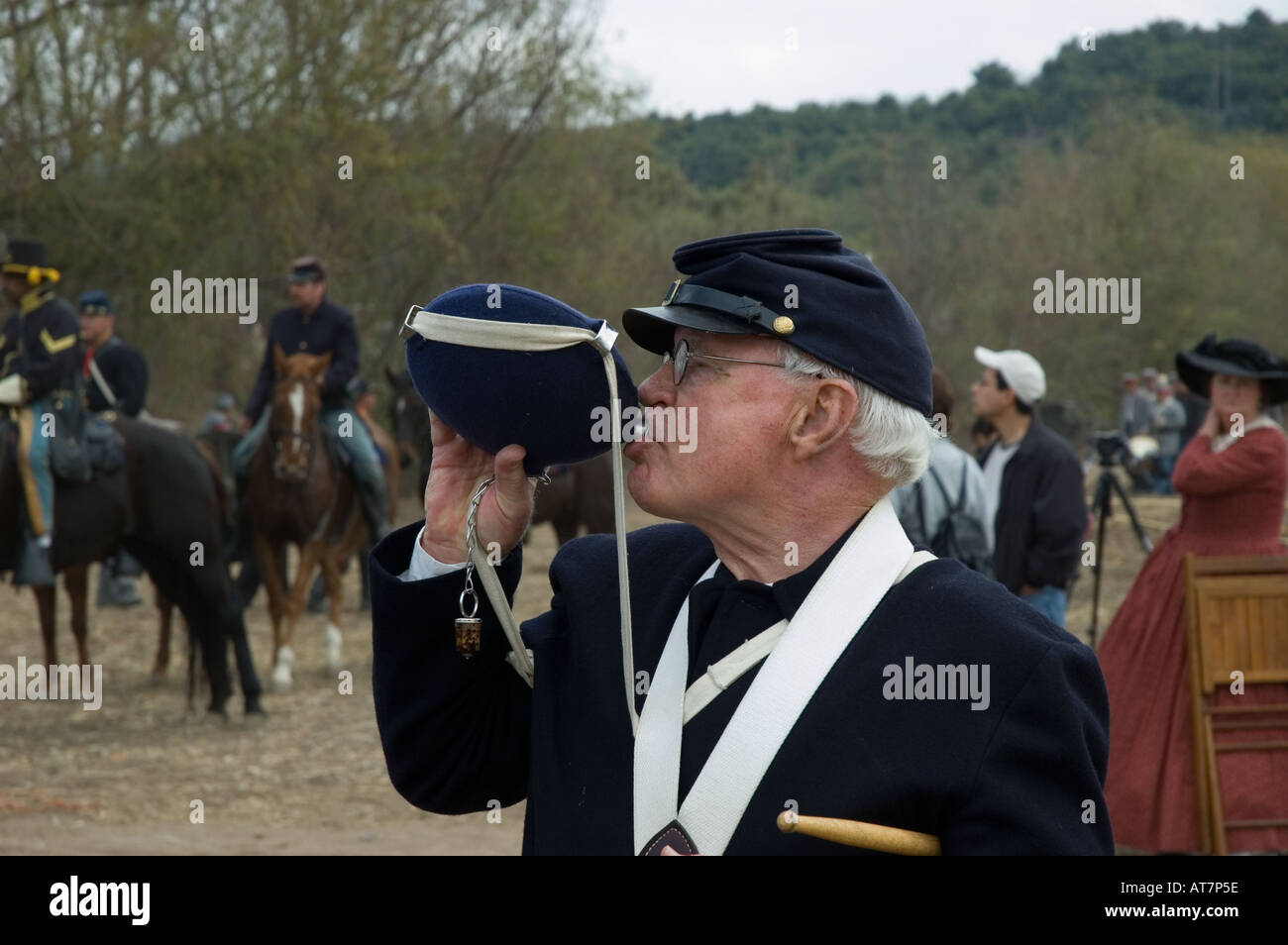 American civil war canteen hi-res stock photography and images - Alamy