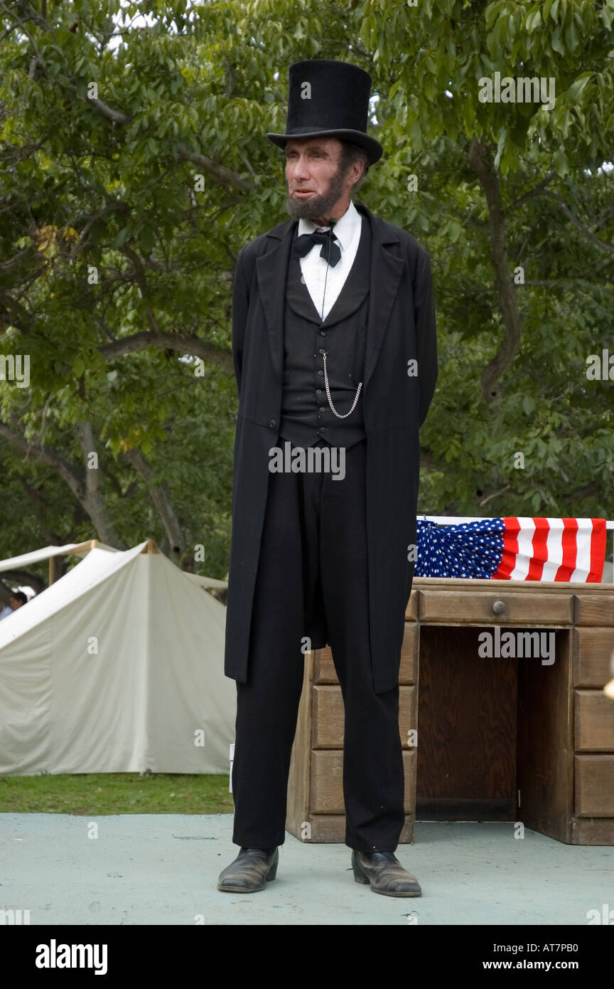 Abe lincoln profile hi-res stock photography and images - Alamy
