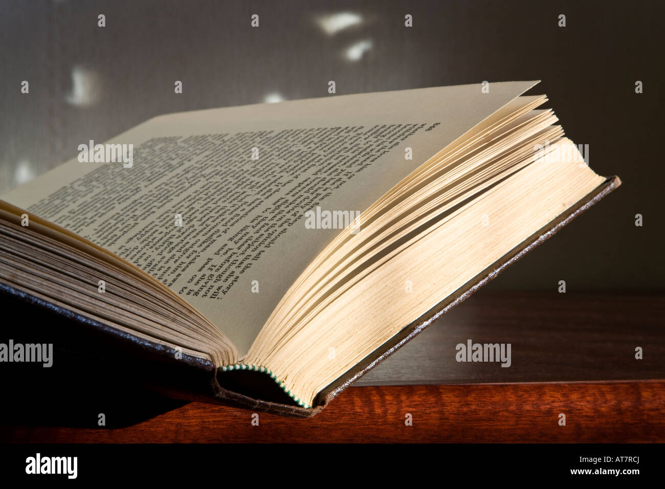 Sitting education hi-res stock photography and images - Alamy