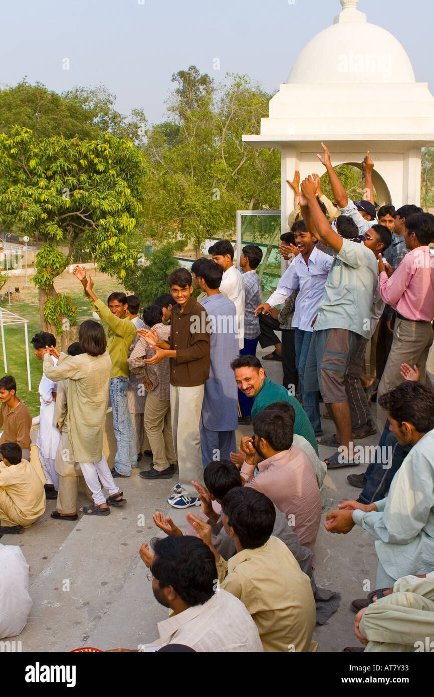 The pakistani crowd getting excited for the daily ceremony on the Indo ...