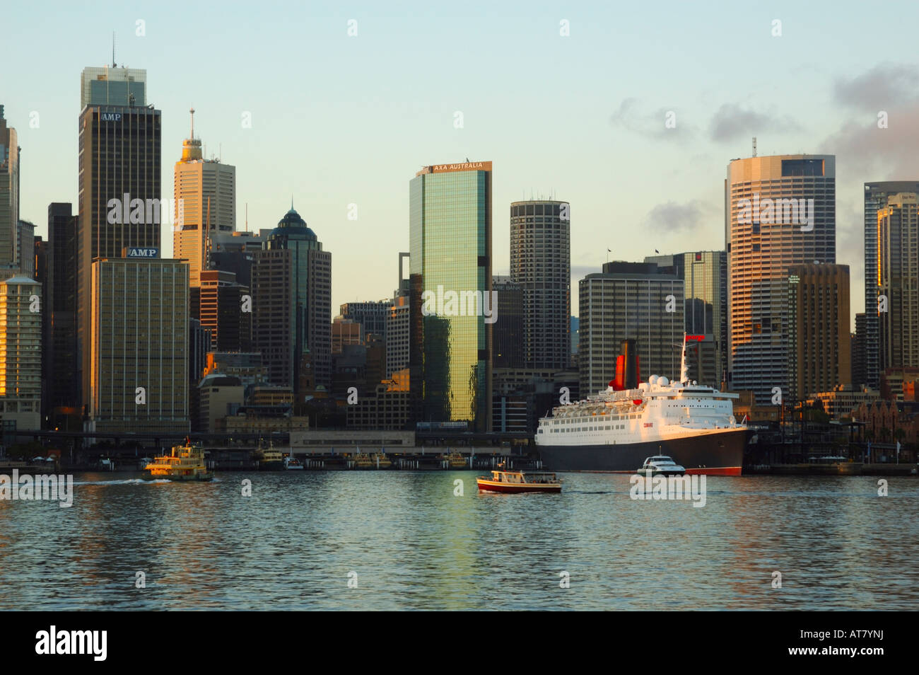 Queen elizabeth terminal hi-res stock photography and images - Alamy