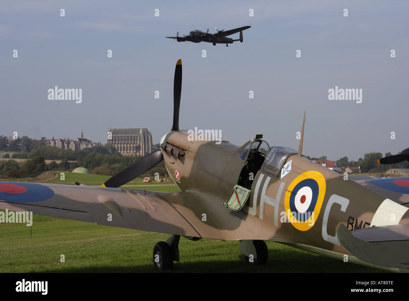 Spitfire mk v hi-res stock photography and images - Alamy