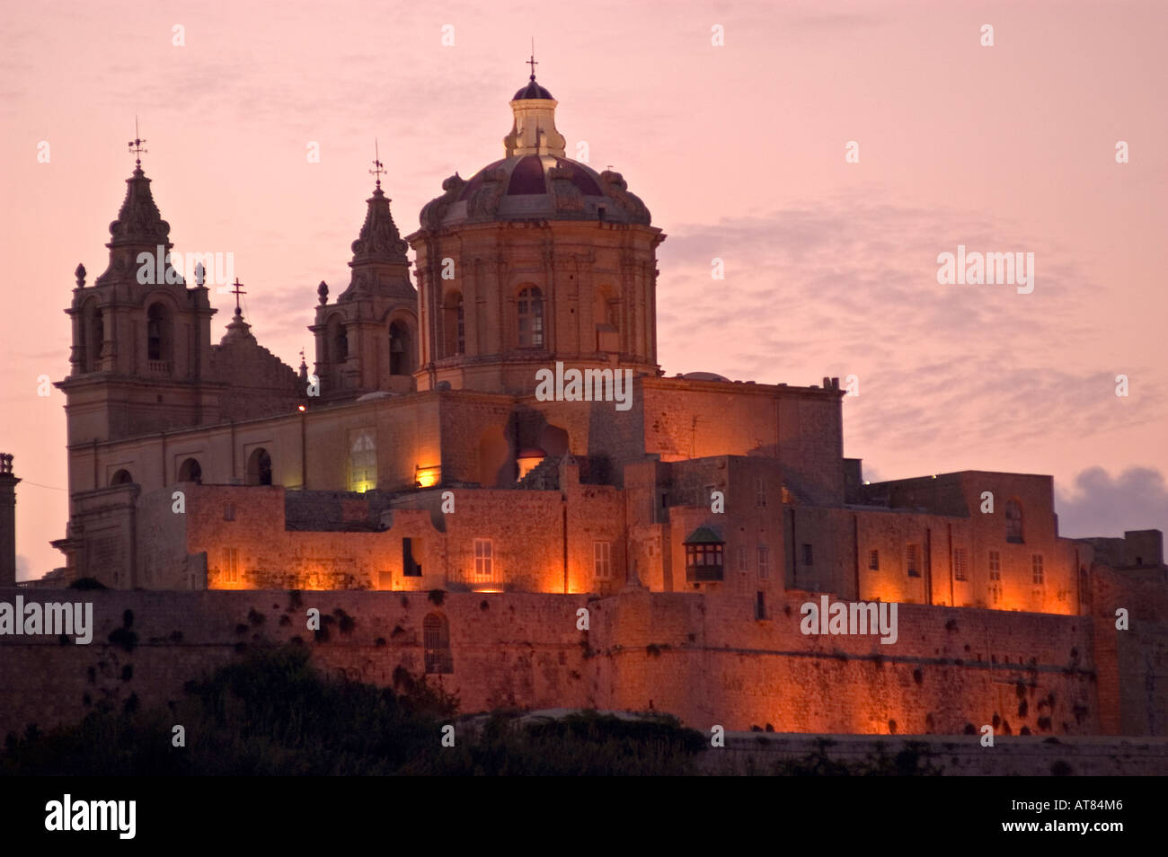 Mdina at night malta hi-res stock photography and images - Alamy