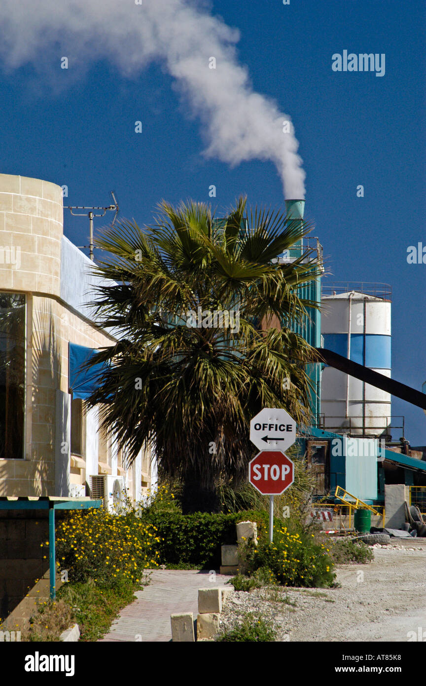 Malta emission hi-res stock photography and images - Alamy