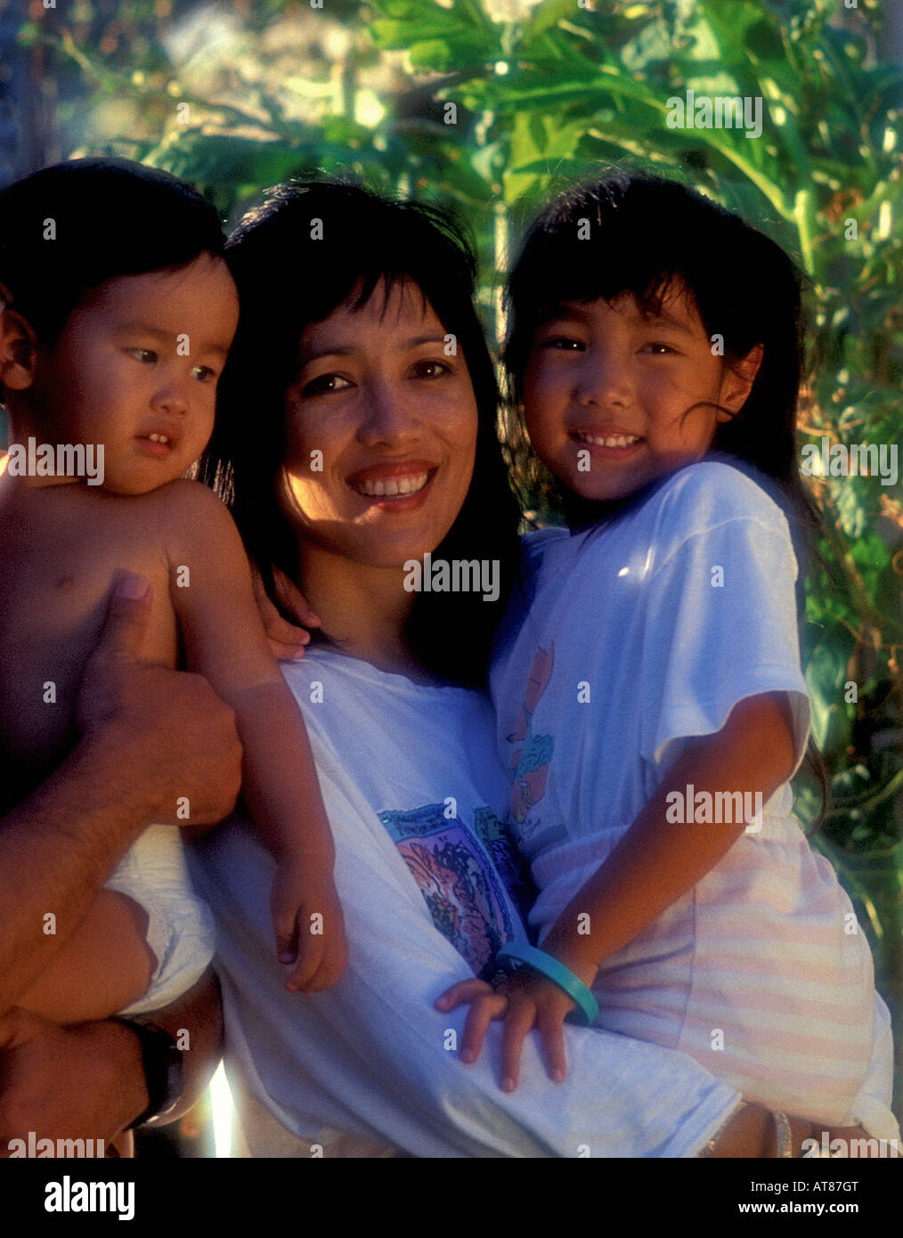 Hawaiian mother hi-res stock photography and images - Alamy