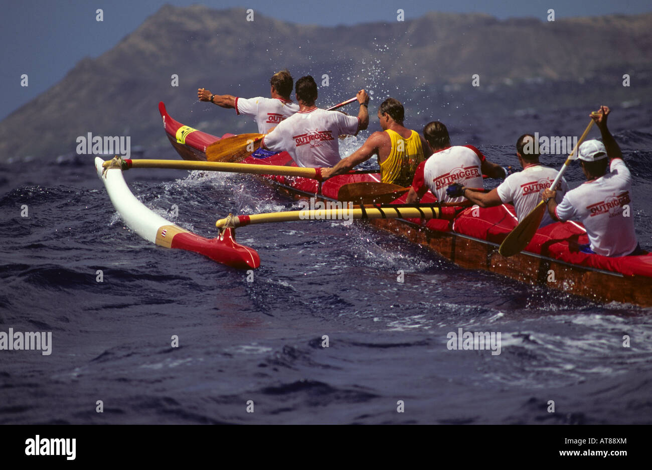 Outrigger canoe racing; Outrigger Canoe Club Men's crew, Men's Lanikai ...