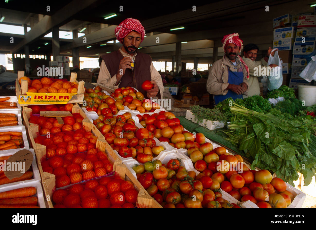 Kuwait city kuwait souk selling hi-res stock photography and images - Alamy