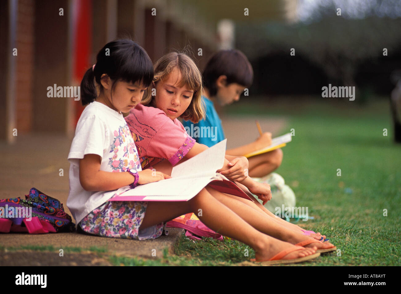 Local school children on island hi-res stock photography and images - Alamy