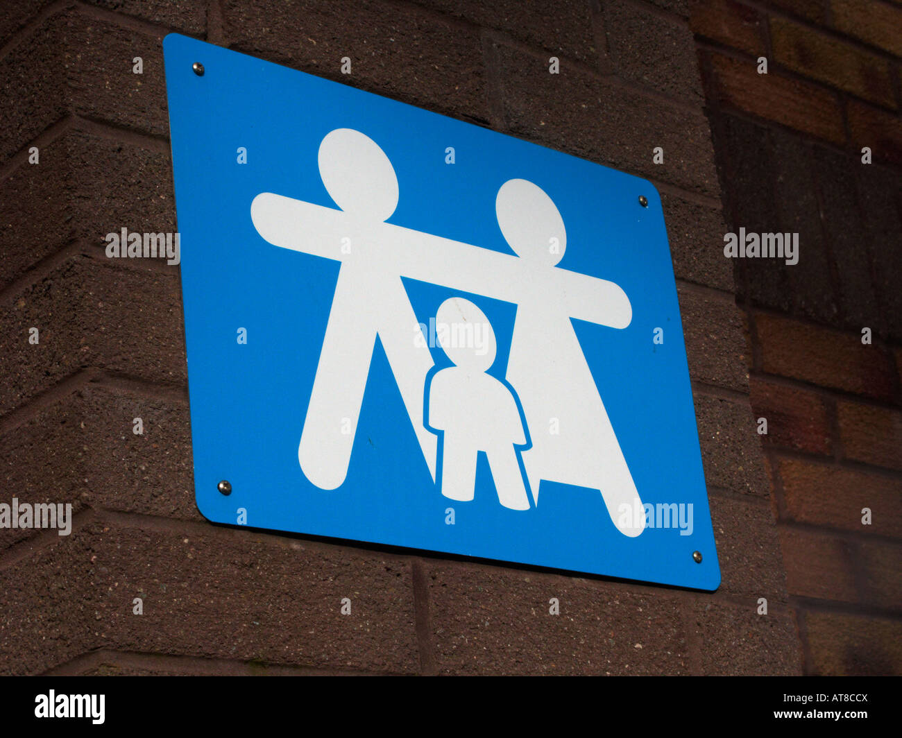 Parents parking sign hi-res stock photography and images - Alamy