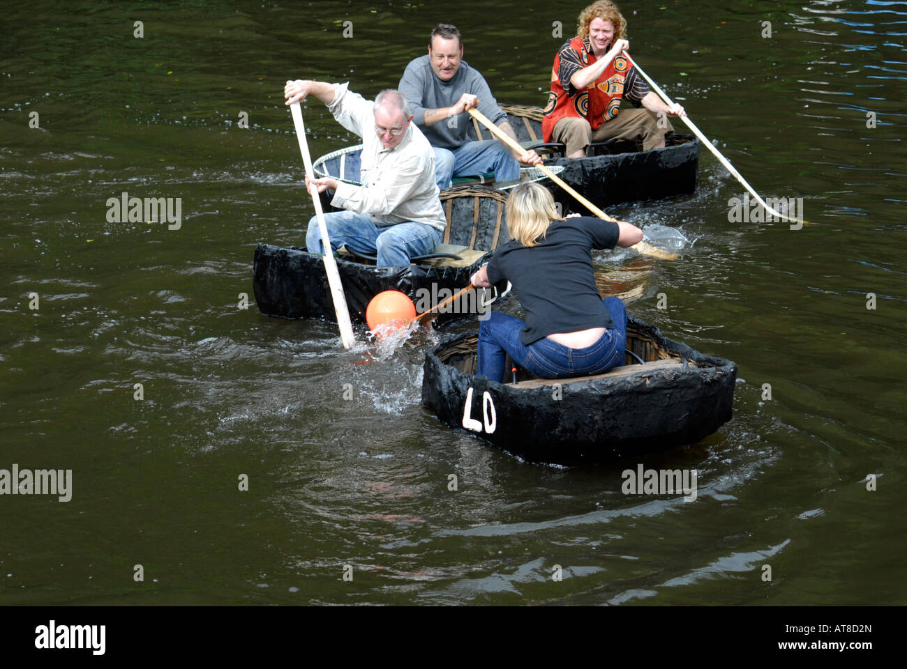 Cilgerran coracle races hi-res stock photography and images - Alamy
