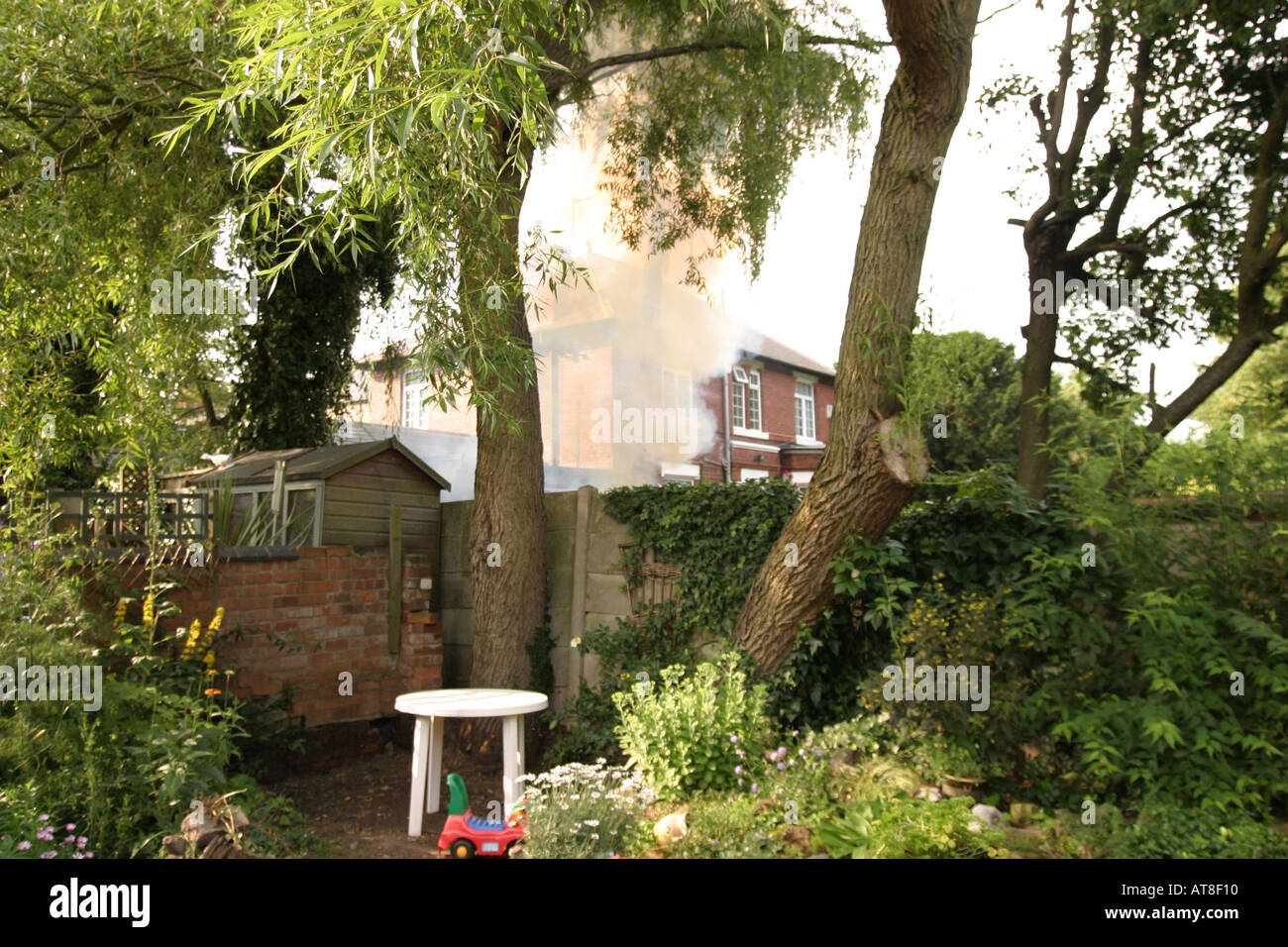 Excessive smoke hi-res stock photography and images - Alamy