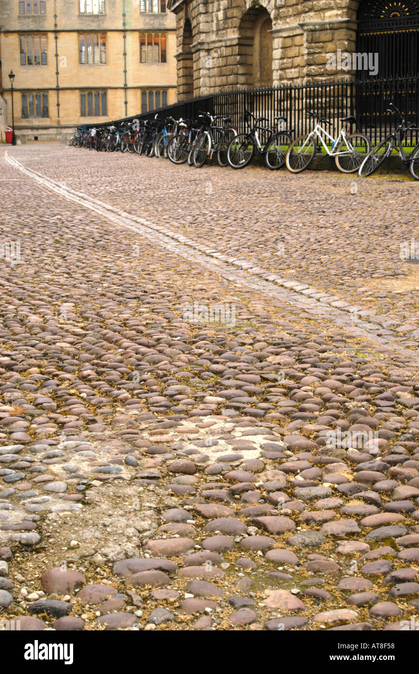 Pedal cycles racked up against the railings around Oxfords Radcliffe ...