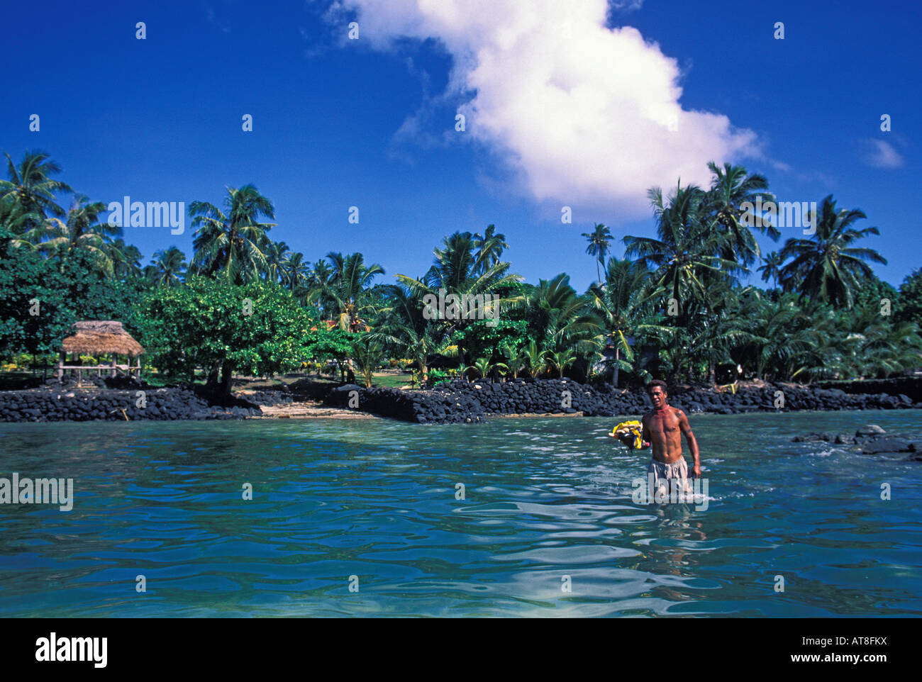 Samoan men hi-res stock photography and images - Alamy