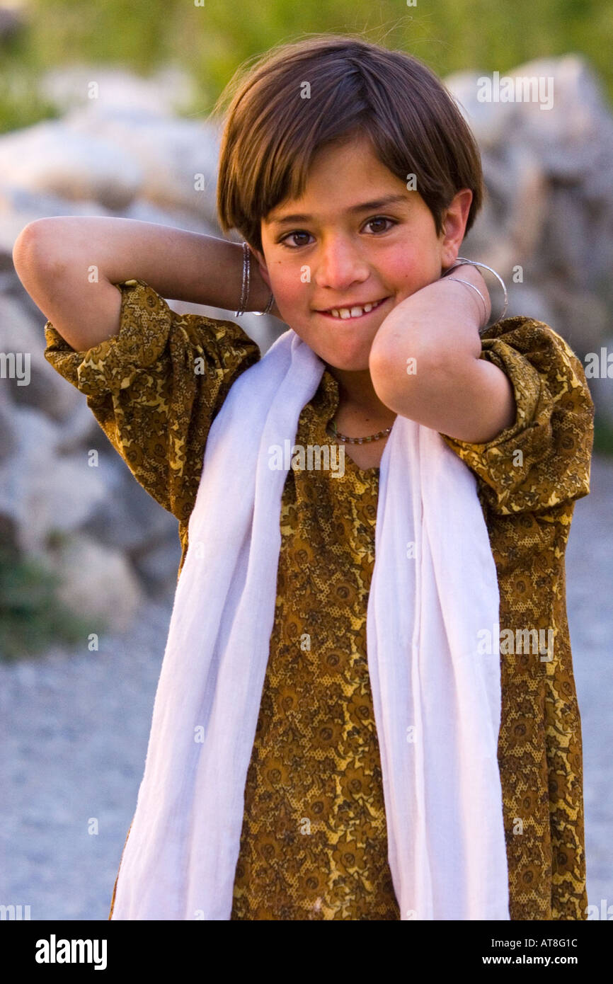 Pakistani children playing hi-res stock photography and images - Alamy