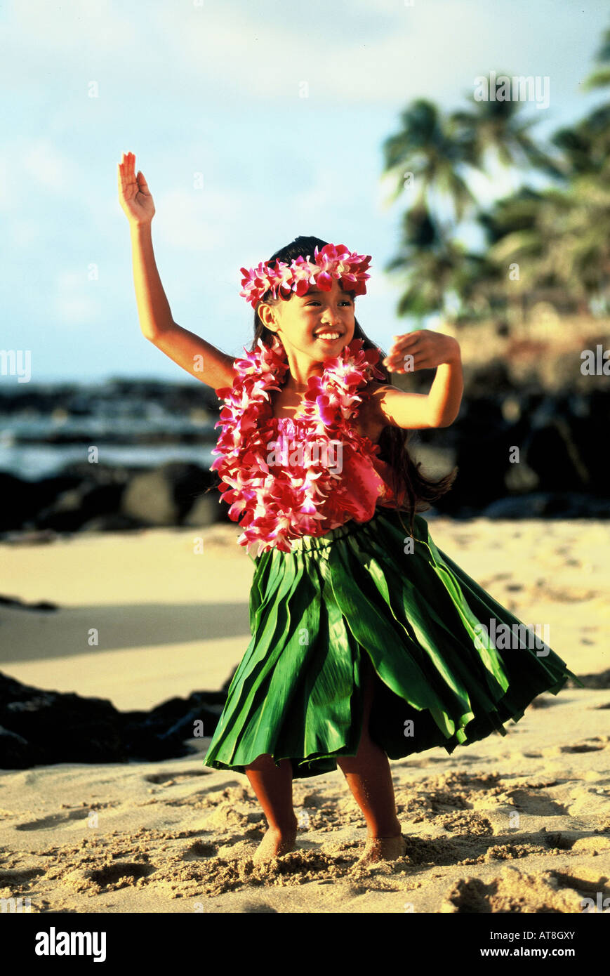 Hawaiian Children Dancing High Resolution Stock Photography and Images ...