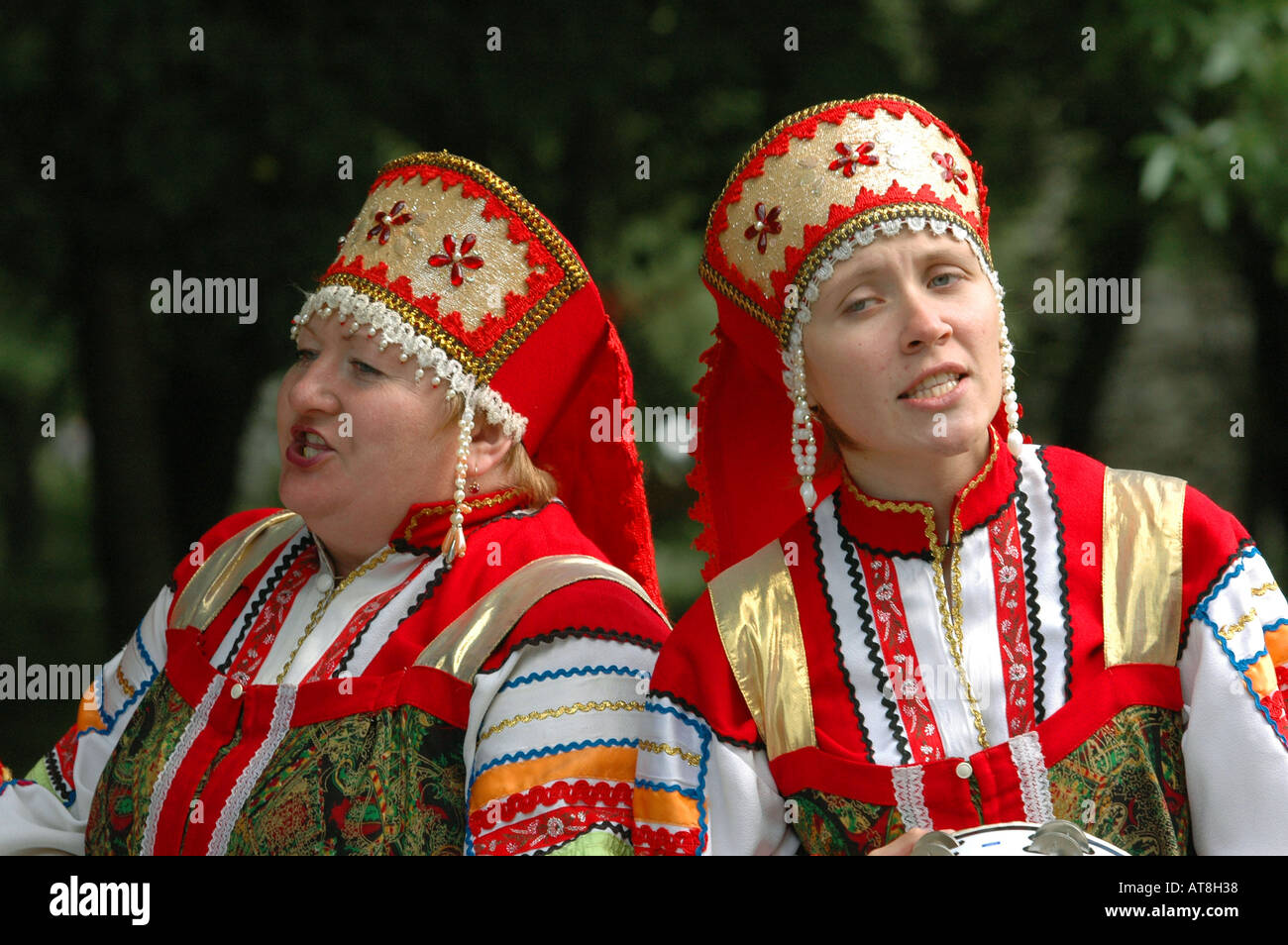 Russian national clothes of the Tambov province Stock Photo - Alamy