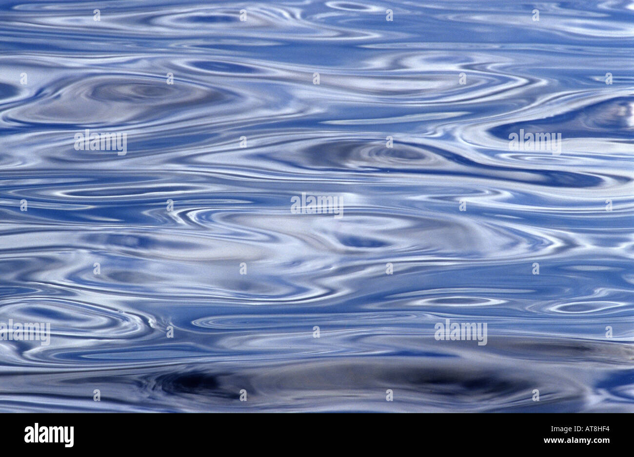Colour flow designs hi-res stock photography and images - Alamy