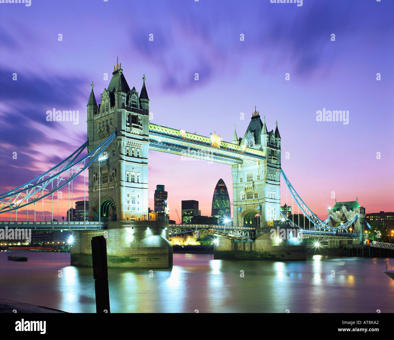 The london tower hi-res stock photography and images - Alamy