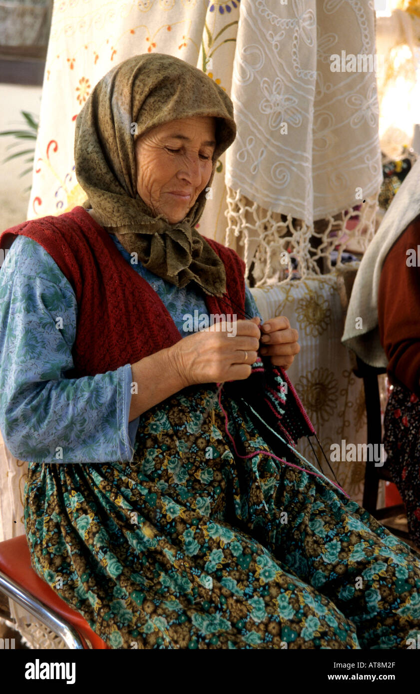 Woman customary dress hi-res stock photography and images - Alamy
