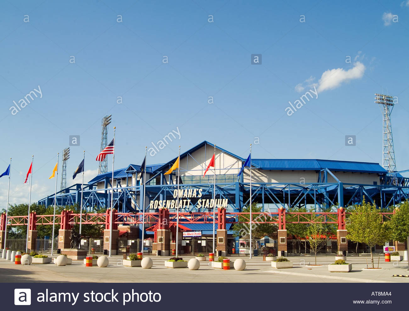 Rosenblatt Stadium Omaha Stock Photos & Rosenblatt Stadium Omaha Stock ...