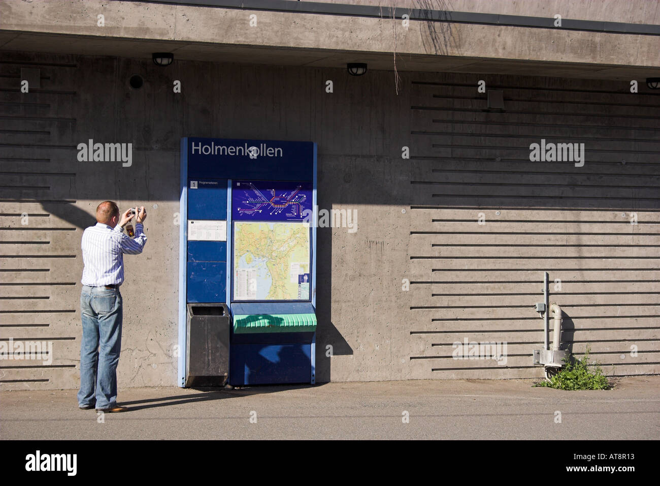 Tourist take a photograph Stock Photo - Alamy