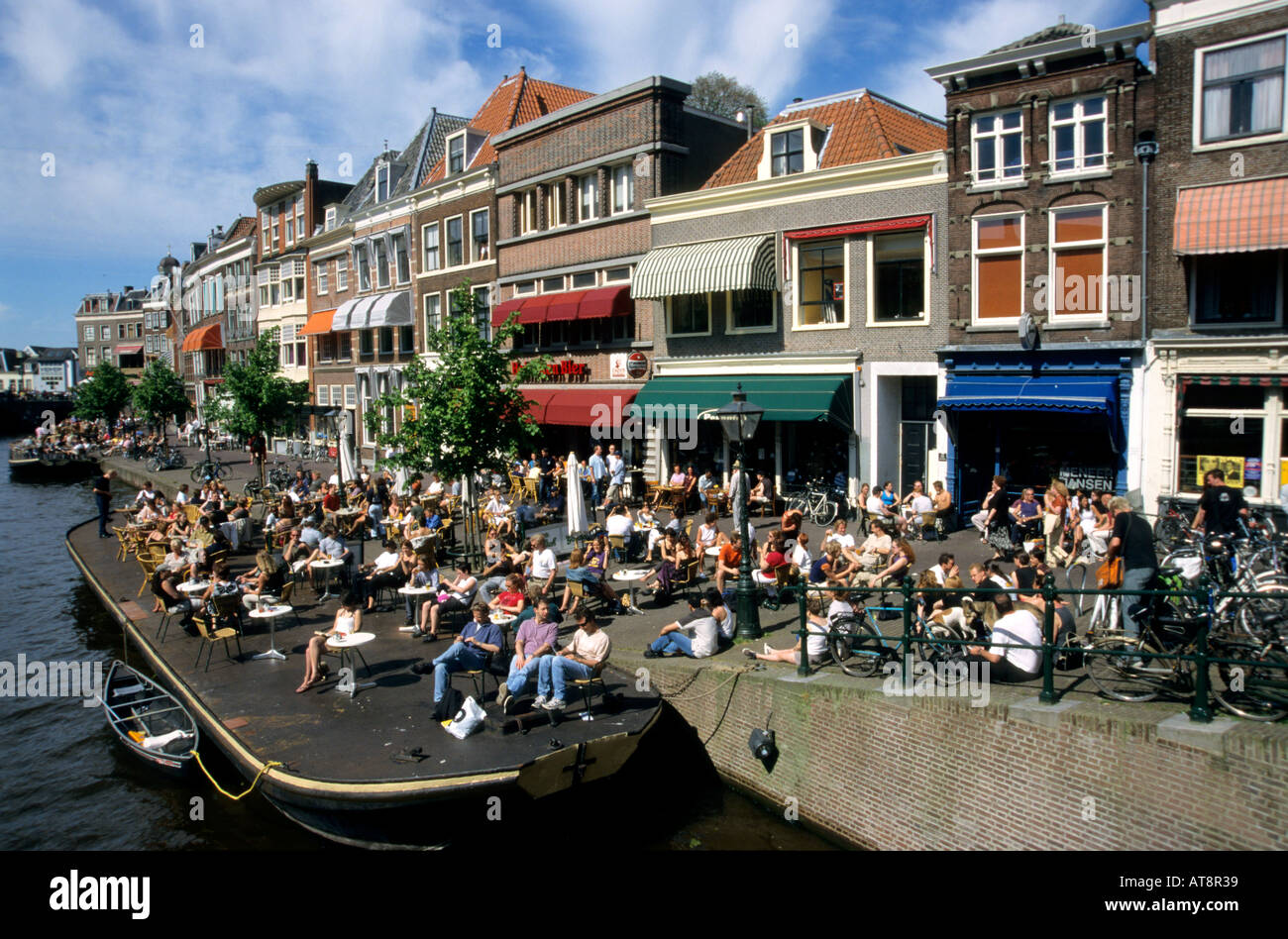 Leiden New Rhine Nieuwe Rijn Netherlands Stock Photo - Alamy