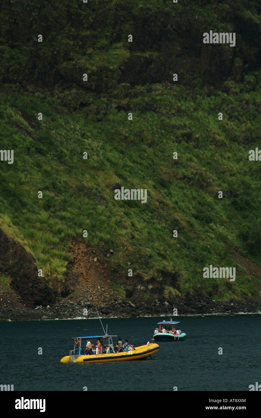 Inflatable crafts hi-res stock photography and images - Alamy