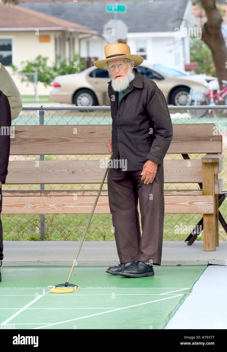 Amish activities at their winter quarters at Pinecraft Village Sarasota ...