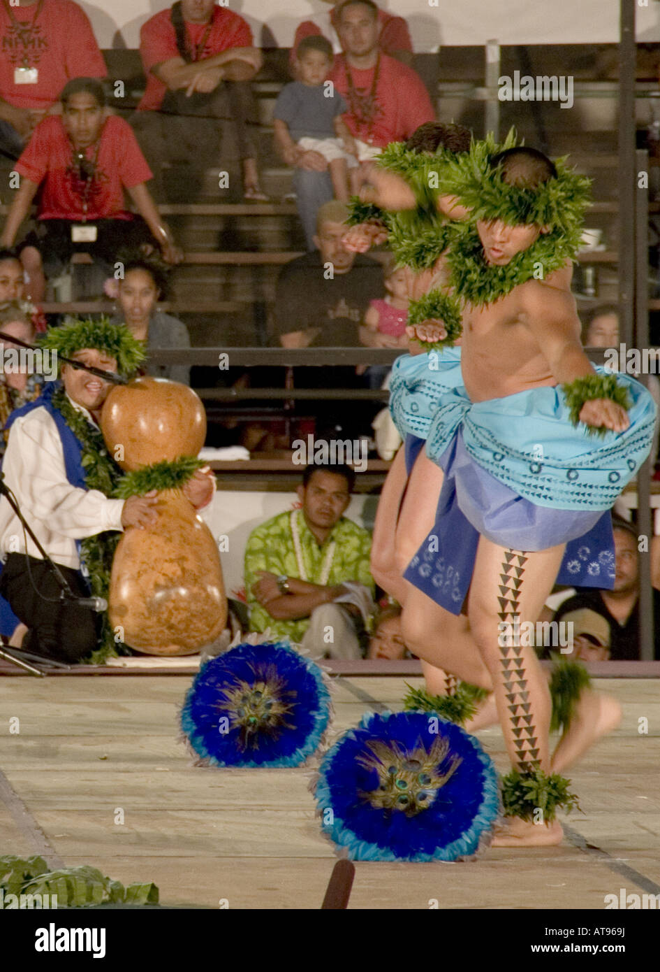 Merrie Monarch Hula festival dancers 2006 Stock Photo - Alamy
