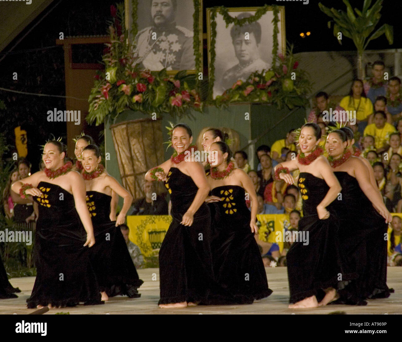 Merrie Monarch Hula festival dancers 2006 Stock Photo - Alamy