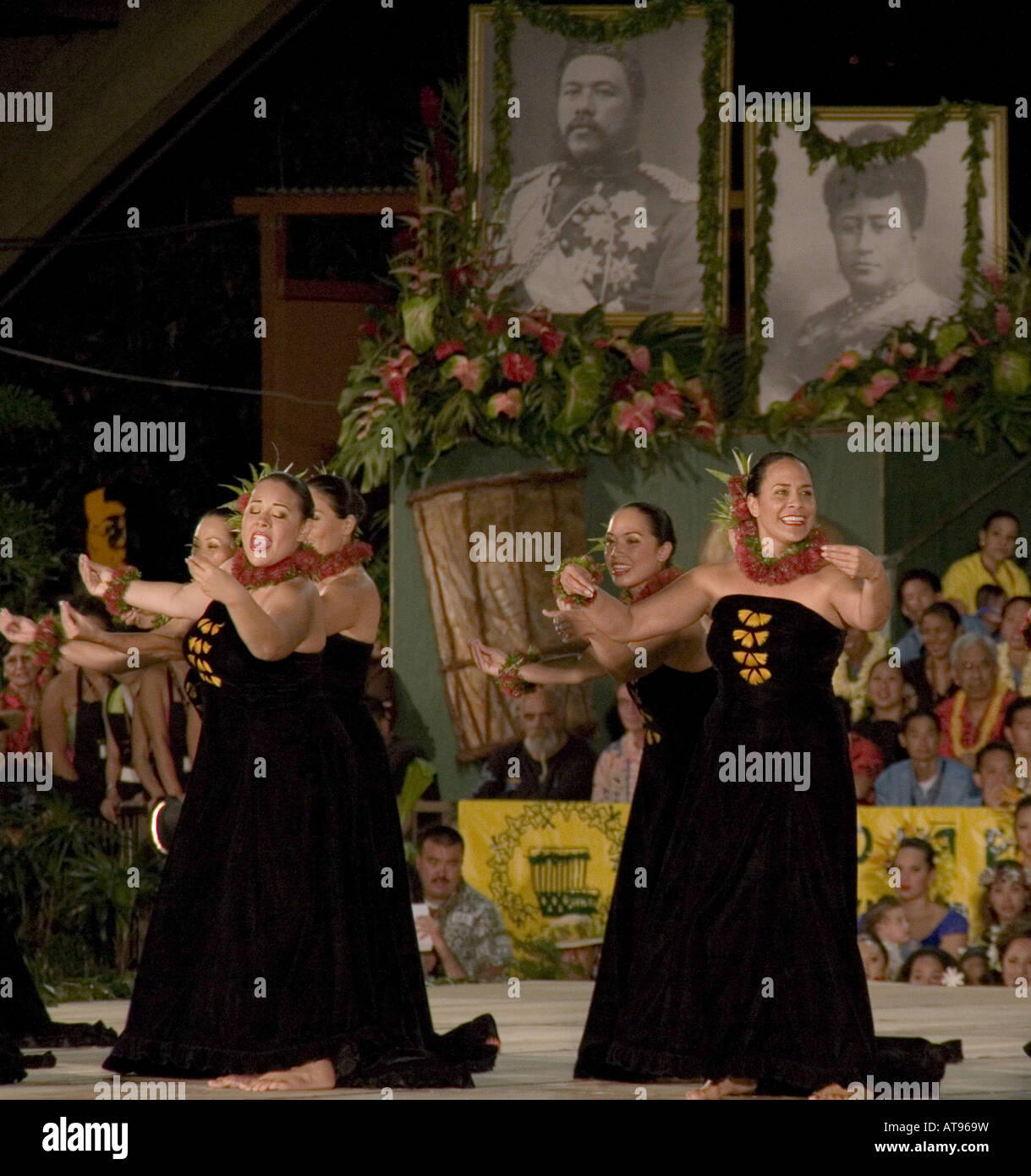 Merrie Monarch Hula festival dancers 2006 Stock Photo - Alamy