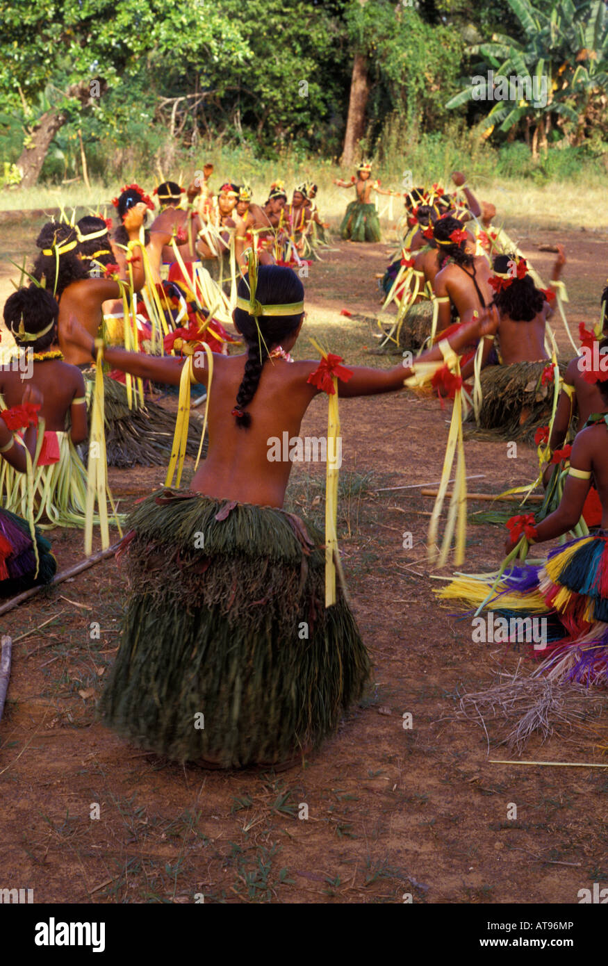 Micronesia yap women people hi-res stock photography and images - Alamy
