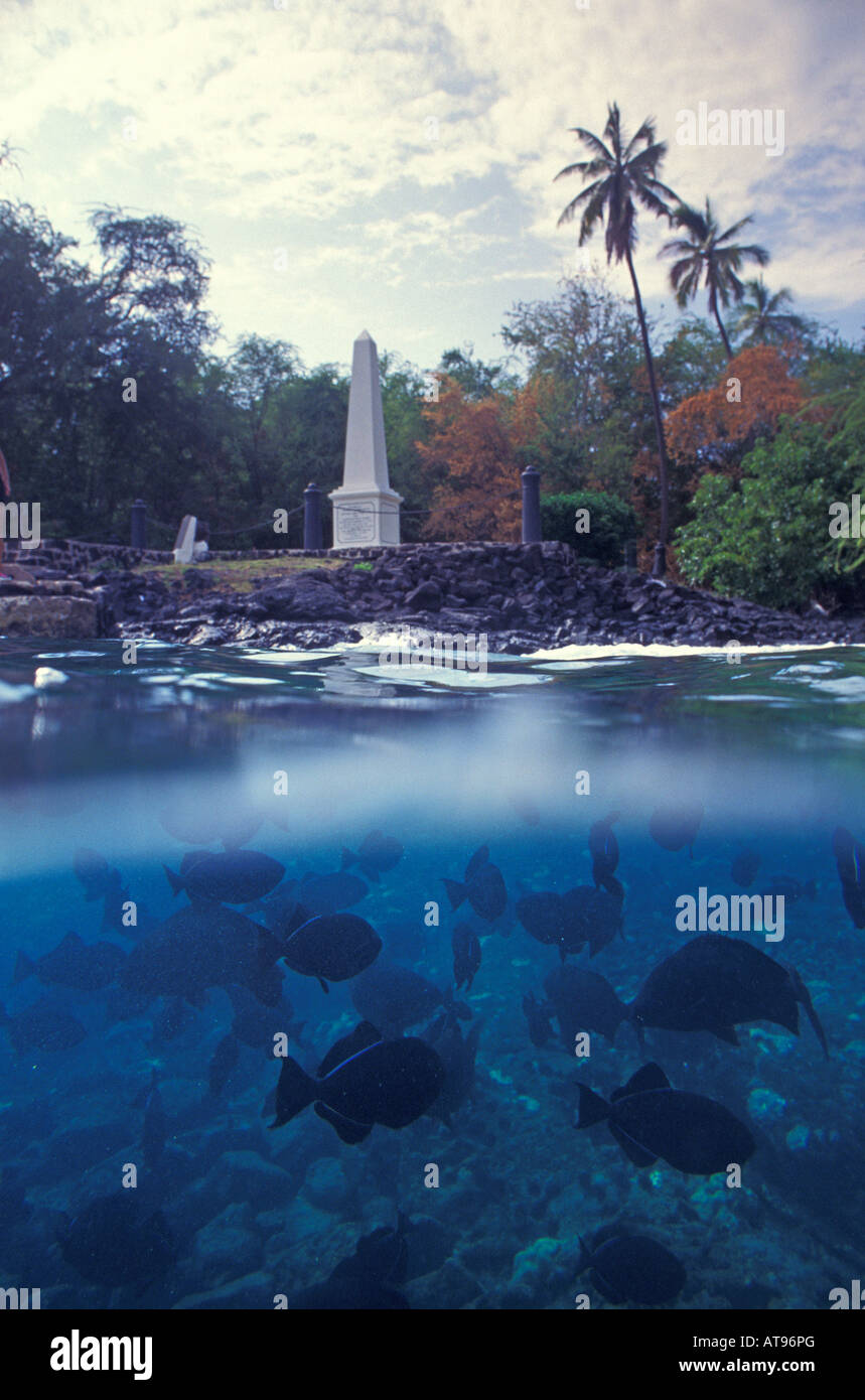 Captain cook monument bay new hi-res stock photography and images - Alamy