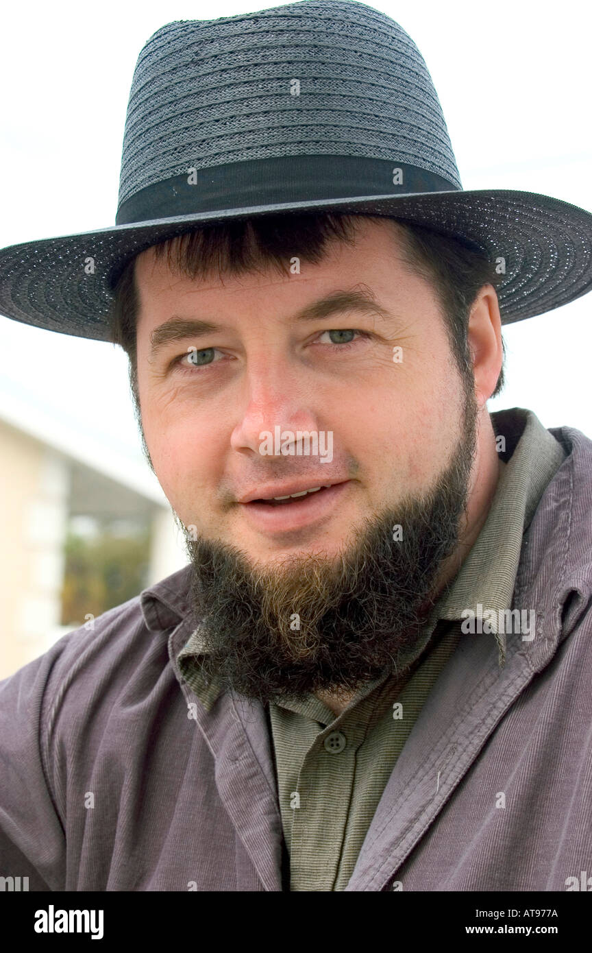 Sarasota florida pinecraft amish hi-res stock photography and images ...