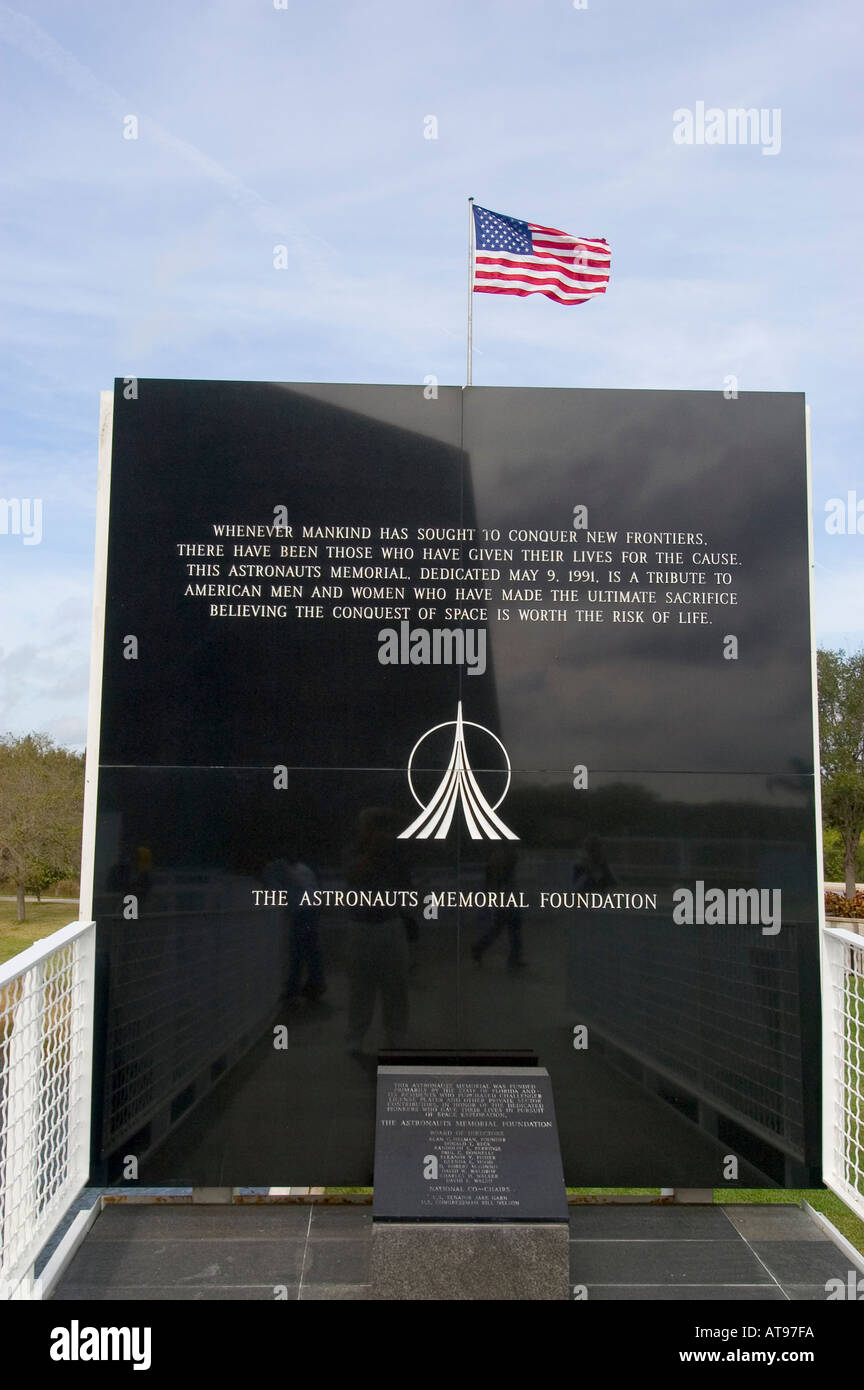 Memorial for lost astronauts at Spaceship Shuttle display at NASA John ...